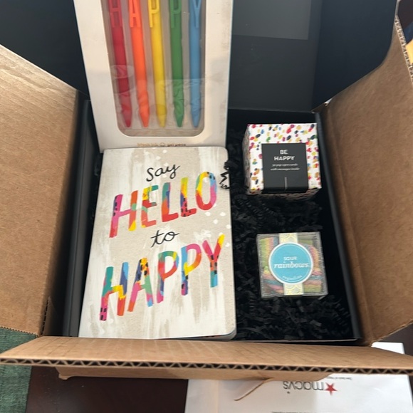 Shadow Breeze | Office | Shadow Breeze Color Me Happy Gift Set | Poshmark